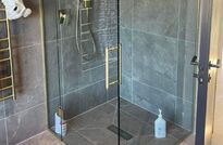 Frameless Glass Showers | Stake Glass