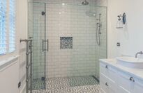 Frameless Glass Showers | Stake Glass