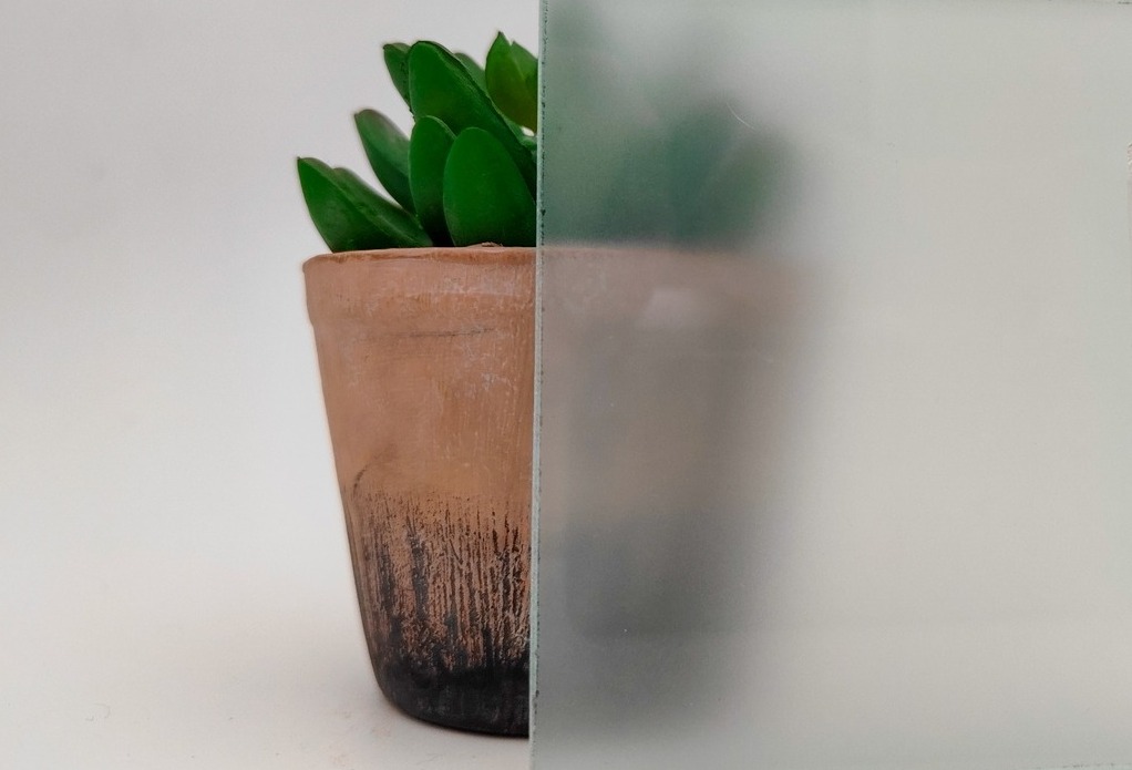 Obscure Glass NZ | Stake Glass